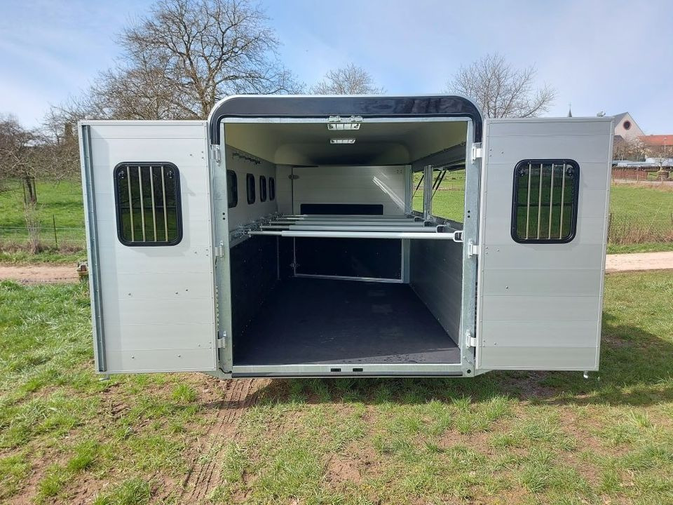 BOCKMANN DUO ESPRIT TRAILER SILVER BLACK (Pre-owend) - crossvalleyranch