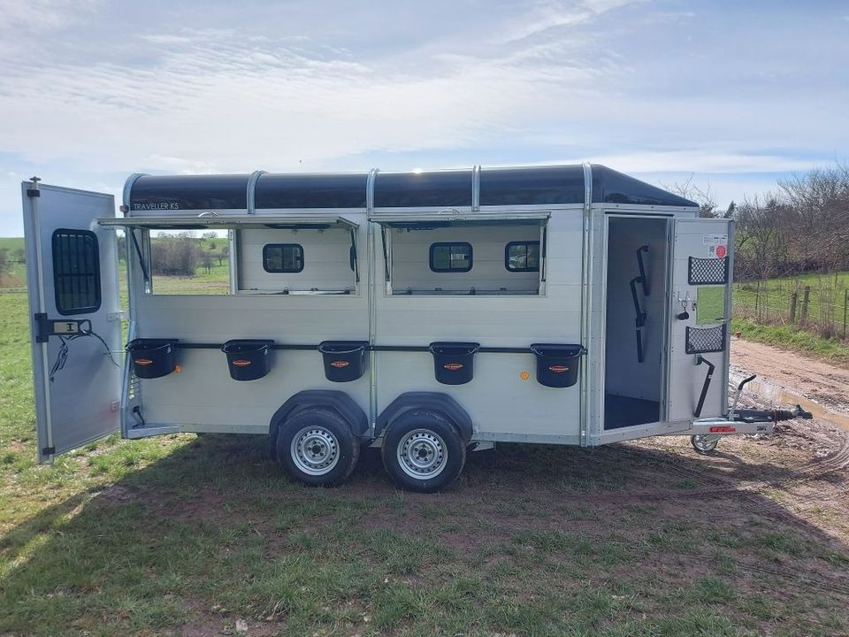 Home - crossvalleyranch