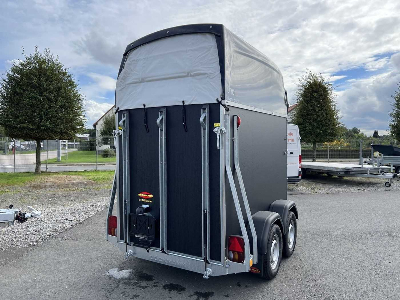 BOCKMANN UNO ESPRIT - HORSE TRAILER (Pre-owend) - crossvalleyranch